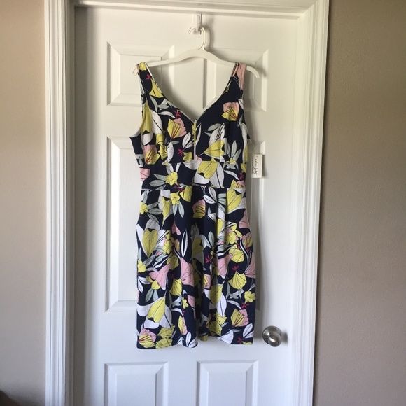 Maison Jules | Dresses | New Sleeveless Floral Print Dress By Maison ...